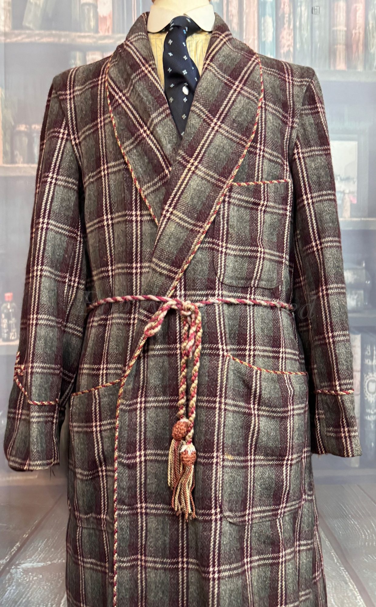 Wonderful Vintage Dressing Gown. Wool. Size Large 40-42"Chest (Ref:FINN ...